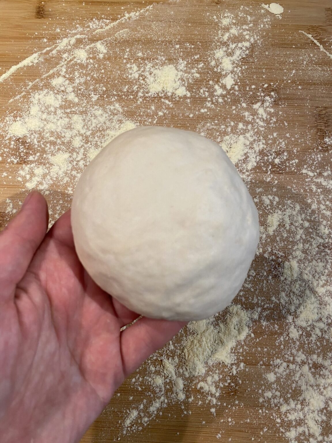 Perfect pizzadeeg voor op de Kamado – BBQ Nerds